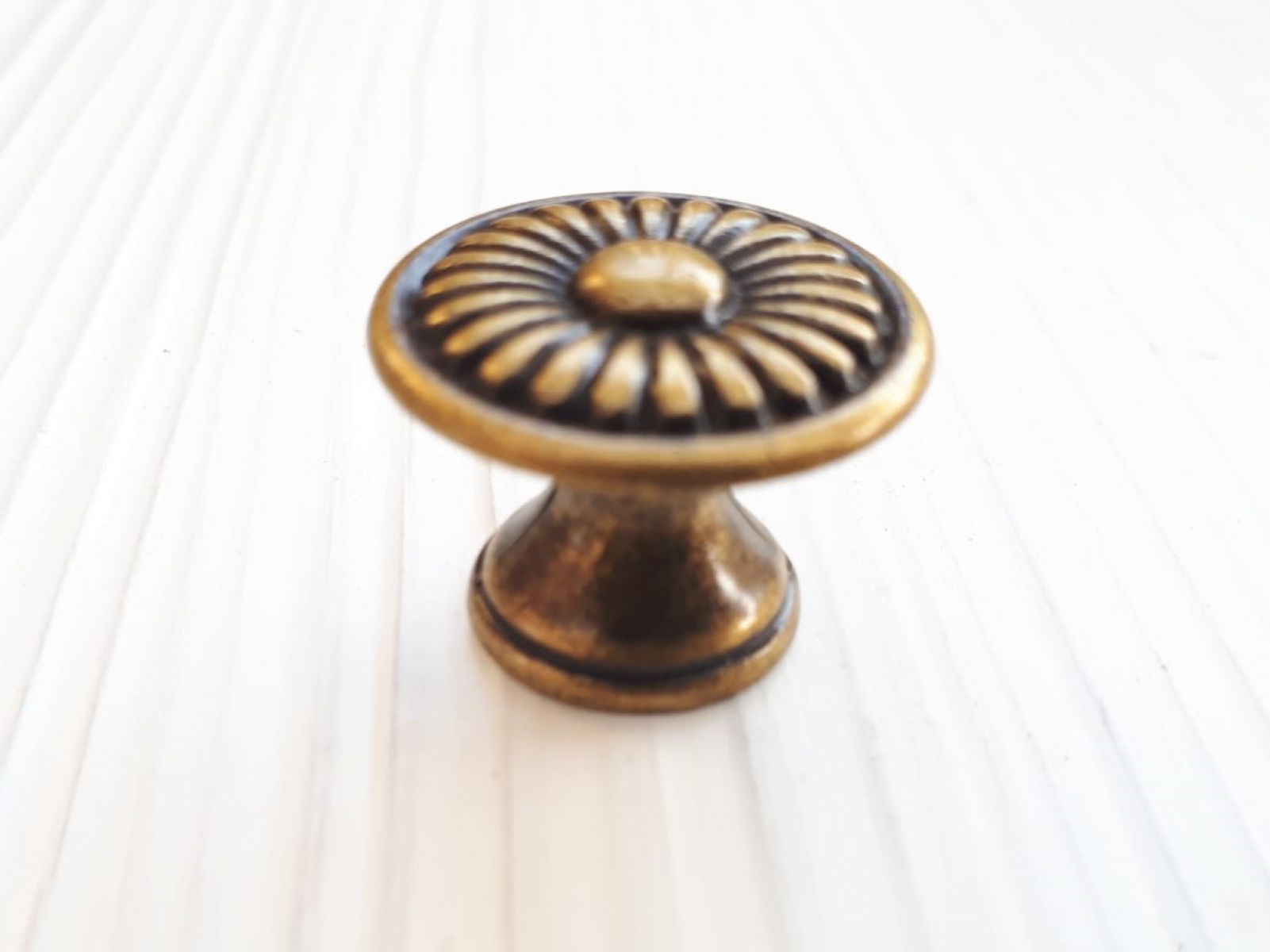 Pomello Metallo Anticato | Maniglie e pomelli